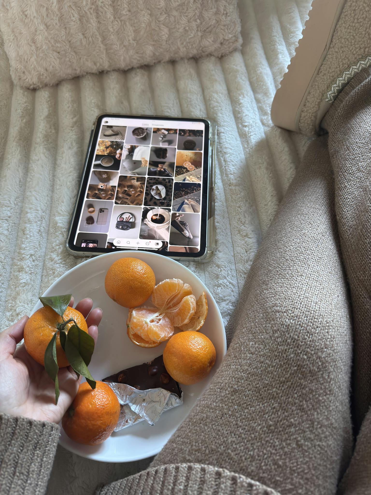 Welcome to the Cozy Corner – A space for homebodies to slow down and ...